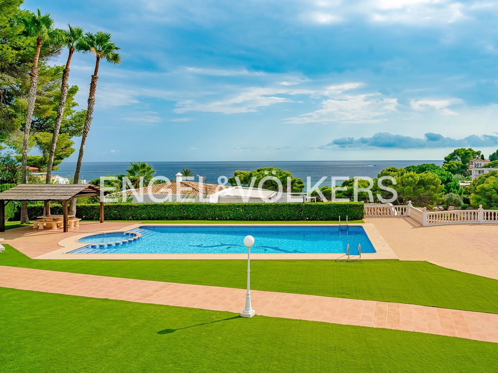 Atemberaubendes Strand Duplex-Apartment, Moraira